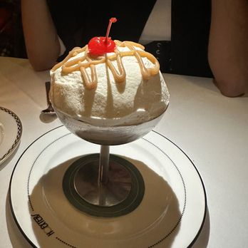 HOEXTER’S - Updated January 2025 - 131 Photos & 65 Reviews - 174 E 82nd ...