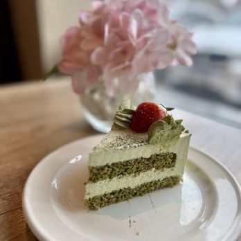 MAXIM BAKERY & RESTAURANT - Updated September 2025 - 266 Photos & 90 ...