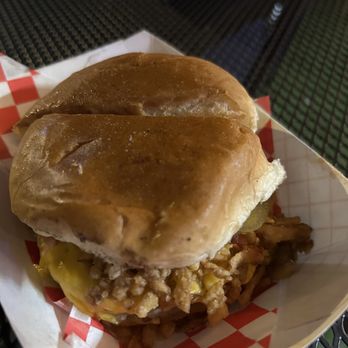 ALOHA SMASH BURGER - WAIKIKI - Updated November 2024 - 76 Photos & 76 ...