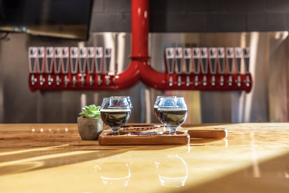 NORTH 5TH BREWING - 26 Photos & 14 Reviews - Breweries - 60 W Mayflower ...