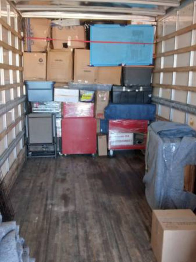 HALL WAY MOVING COMPANY - Updated November 2024 - 46 Photos - Daytona ...