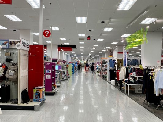 TARGET - Updated October 2025 - 183 Photos & 161 Reviews - 5115 ...