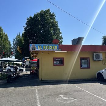 TAQUERIA EL KIOSKO - Updated May 2025 - 420 Photos & 474 Reviews - 526 ...