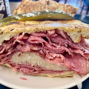 SHAPIRO’S DELICATESSEN - 907 Photos & 741 Reviews - Delis - 808 S ...