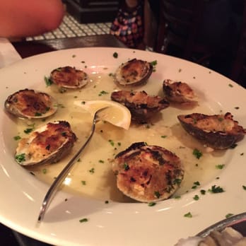 VINCENT’S CLAM BAR - Updated August 2024 - 3624 Photos & 2358 Reviews ...