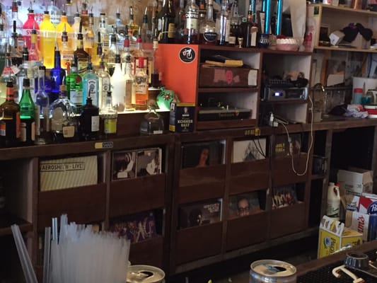 THE SOUNDPONY - Updated October 2024 - 86 Photos & 70 Reviews - 409 N ...