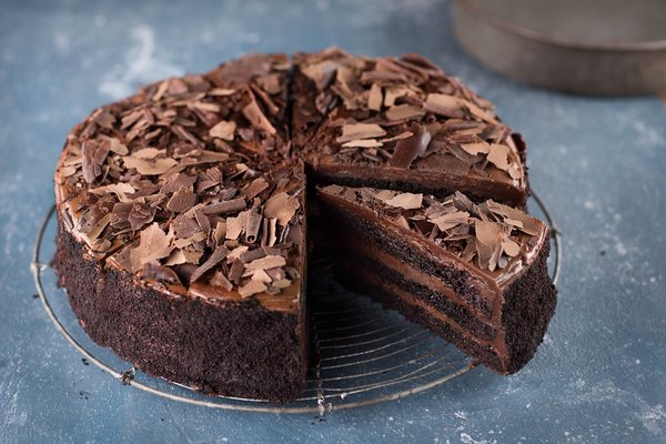 BINDI DESSERT - Updated December 2025 - 10 Photos - 630 Belleville ...