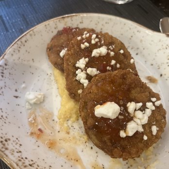 HAMPTONS - 173 Photos & 136 Reviews - 33 N Main St, Sumter, South ...