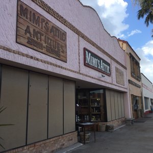 ALAMO FLEA MARKET - 16 Photos & 10 Reviews - 1602 W Expy 83, Alamo ...