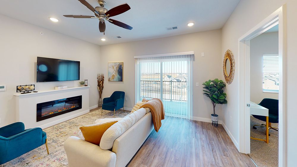 THE LANDING AT LEGENDS - Updated October 2025 - 4503 Legends Dr ...