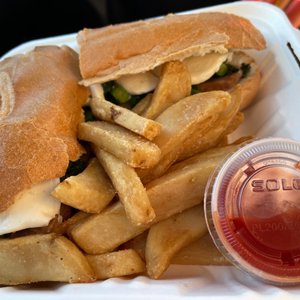 ROMAN PANTRY - Updated February 2025 - 16 Photos & 43 Reviews - 447 ...