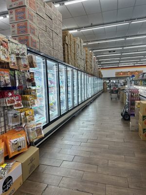 OMART - Updated February 2025 - 311 Photos & 199 Reviews - 714 S Fort ...