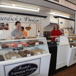 MARSHALL’S FUDGE & CANDY KITCHEN - 37 Photos & 24 Reviews - Candy ...