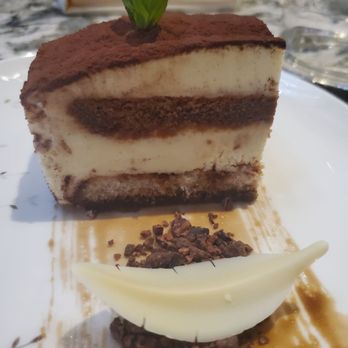 SELVIN’S RESTAURANT & LOUNGE - Updated August 2024 - 277 Photos & 83 ...