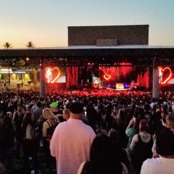TALKING STICK RESORT AMPHITHEATRE - Updated October 2024 - 829 Photos & 346 Reviews - 2121 N ...