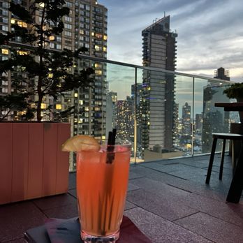 CLOUDM ROOFTOP BAR - Updated September 2024 - 50 Photos & 37 Reviews ...