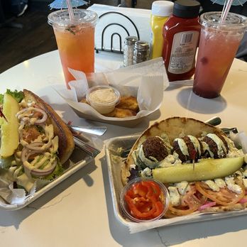 THE TOASTED PICKLE - Updated December 2025 - 107 Photos & 103 Reviews ...