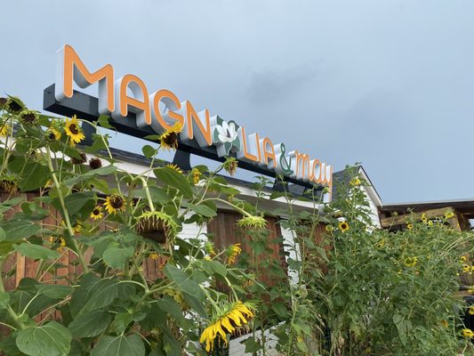 MAGNOLIA & MAY - Updated October 2025 - 240 Photos & 113 Reviews - 718 ...