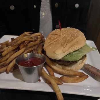 THE ROYAL ROOM - Updated January 2026 - 92 Photos & 116 Reviews - 5000 ...