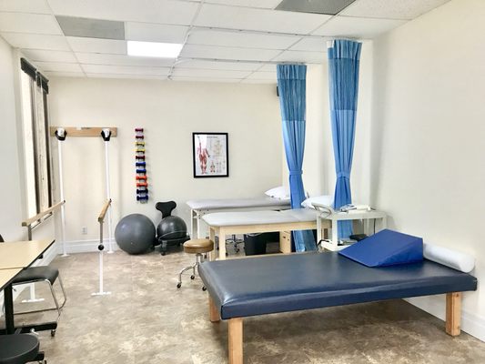 THERACARE PHYSICAL THERAPY - Updated December 2025 - 13 Photos & 42 ...