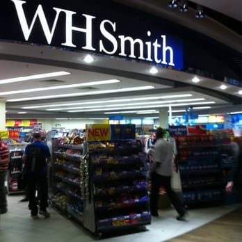 WH SMITH - Updated September 2025 - Heathrow T3, Hillingdon, London ...