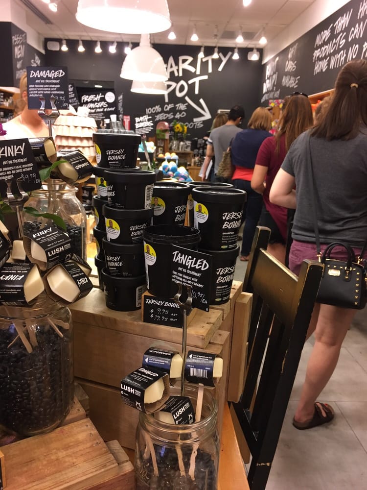 LUSH - 21 Photos & 36 Reviews - 2500 N Mayfair Rd, Milwaukee, Wisconsin ...