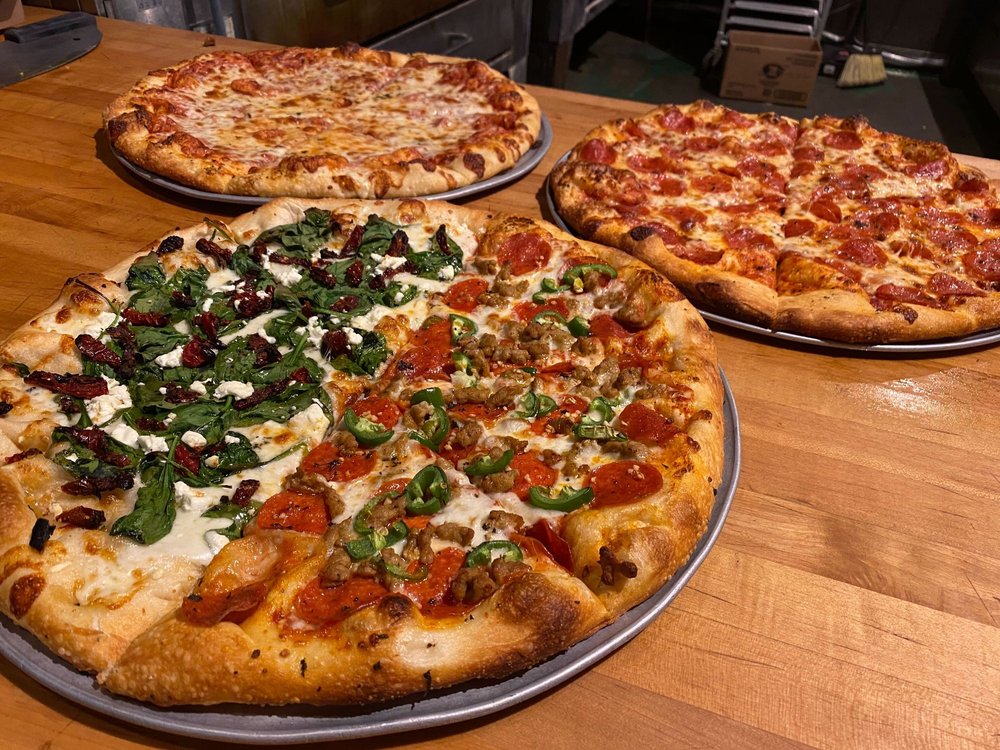 ZEEKS PIZZA - 46 Photos & 77 Reviews - 2108 NE 65th St, Seattle, WA ...