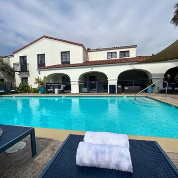 MASON BEACH INN - Updated April 2025 - 116 Photos & 173 Reviews - 324 W ...