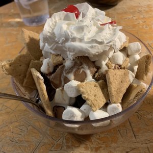 BIGGINS BIG DIP - Updated July 2025 - 19 Reviews - 197 Portage Lakes Dr ...