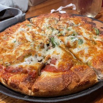 MYSTIC PIZZA - 1649 Photos & 1299 Reviews - 56 W Main St, Mystic ...