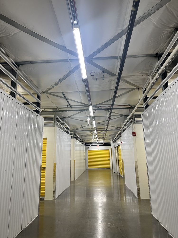 BEE SAFE STORAGE - Updated September 2025 - 10 Photos - 5803 W Gate ...