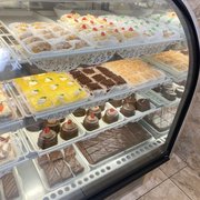 CALANDRA’S ITALIAN & FRENCH BAKERY - 169 Photos & 186 Reviews ...