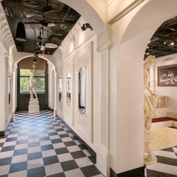 PUTTERY - Updated October 2025 - 521 Photos & 272 Reviews - 800 F St NW ...