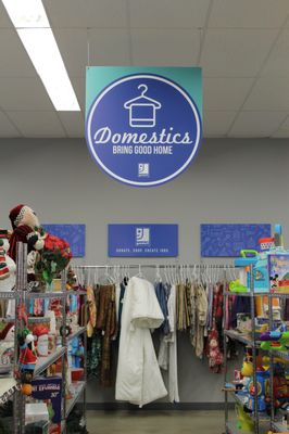 GOODWILL STORE & DONATION CENTER - Updated September 2025 - 14 Photos ...