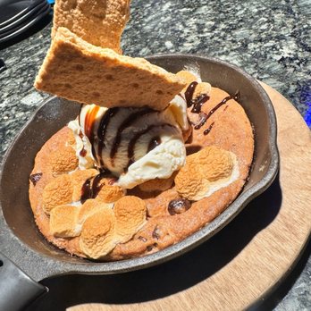 TOPGOLF - Updated November 2025 - 139 Photos & 97 Reviews - 777 Dedham ...