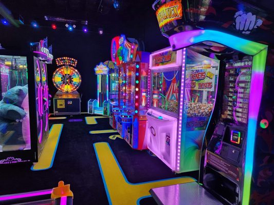 FUN ZONE ARCADE - Updated February 2025 - 304 Photos & 40 Reviews ...
