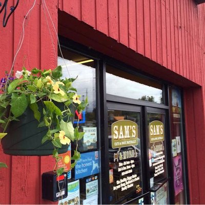 SAM’S CATS & DOGS | REDMOND, WA - Updated July 2025 - 23535 NE Novelty ...