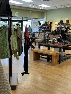 THE ALASKA WALKING STORE - Updated January 2026 - 10 Reviews - 1320 ...