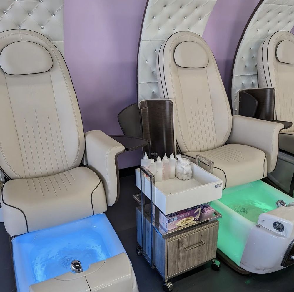 DELUXE TOUCH DAY SPA - Updated June 2025 - Request an Appointment ...