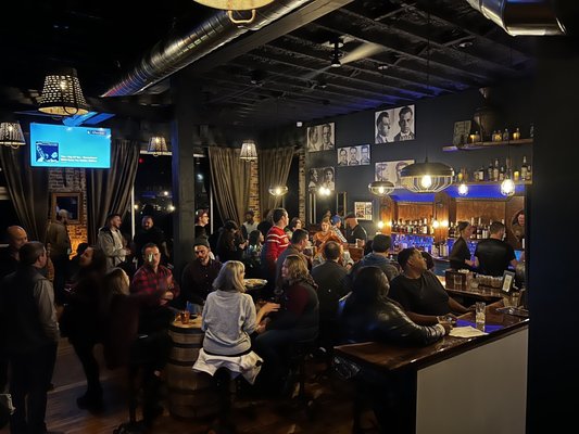 THE VAULT INDY - 82 Photos & 26 Reviews - 1542 S East St, Indianapolis ...