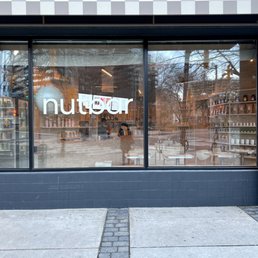 NUTBAR - Updated November 2025 - 35 Photos - 425 Adelaide Street W ...