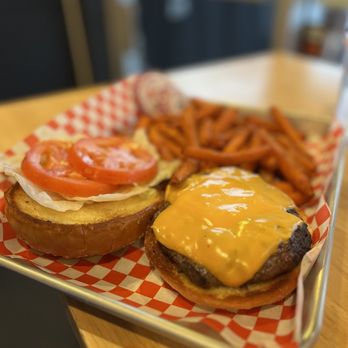 BIG BROTHERS BURGERS - Updated August 2024 - 119 Photos & 117 Reviews ...