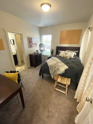 REDPOINT TEMPE - Updated November 2024 - 63 Photos & 82 Reviews - 708 S ...