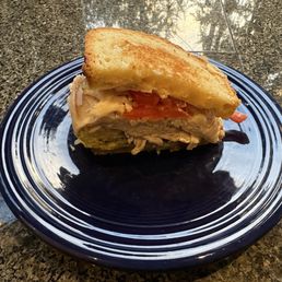 32 BAR & GRILL - Updated December 2025 - 125 Photos & 86 Reviews ...