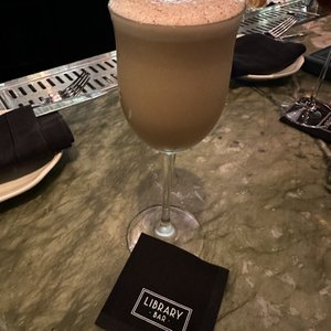 LIBRARY BAR - 221 Photos & 115 Reviews - 100 Front Street W, Toronto ...