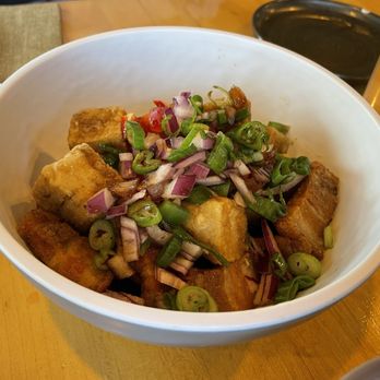 BONIFACIO - Updated July 2024 - 1068 Photos & 482 Reviews - 1577 King ...