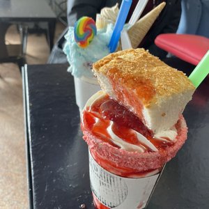 ODD FODDER - 176 Photos & 66 Reviews - 26520 N Dixie Hwy, Perrysburg ...