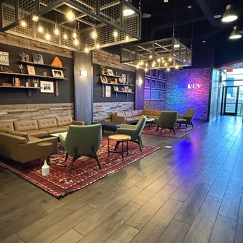 MILWAUKEE IMPROV - Updated December 2025 - 121 Photos & 76 Reviews ...