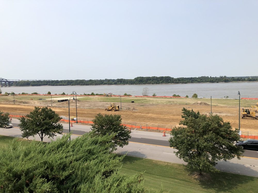 TOM LEE PARK - 141 Photos & 24 Reviews - Parks - 357 Riverside Dr ...