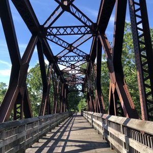 FARMINGTON CANAL HERITAGE TRAIL - 31 Photos - Tunxis Meade Dr ...